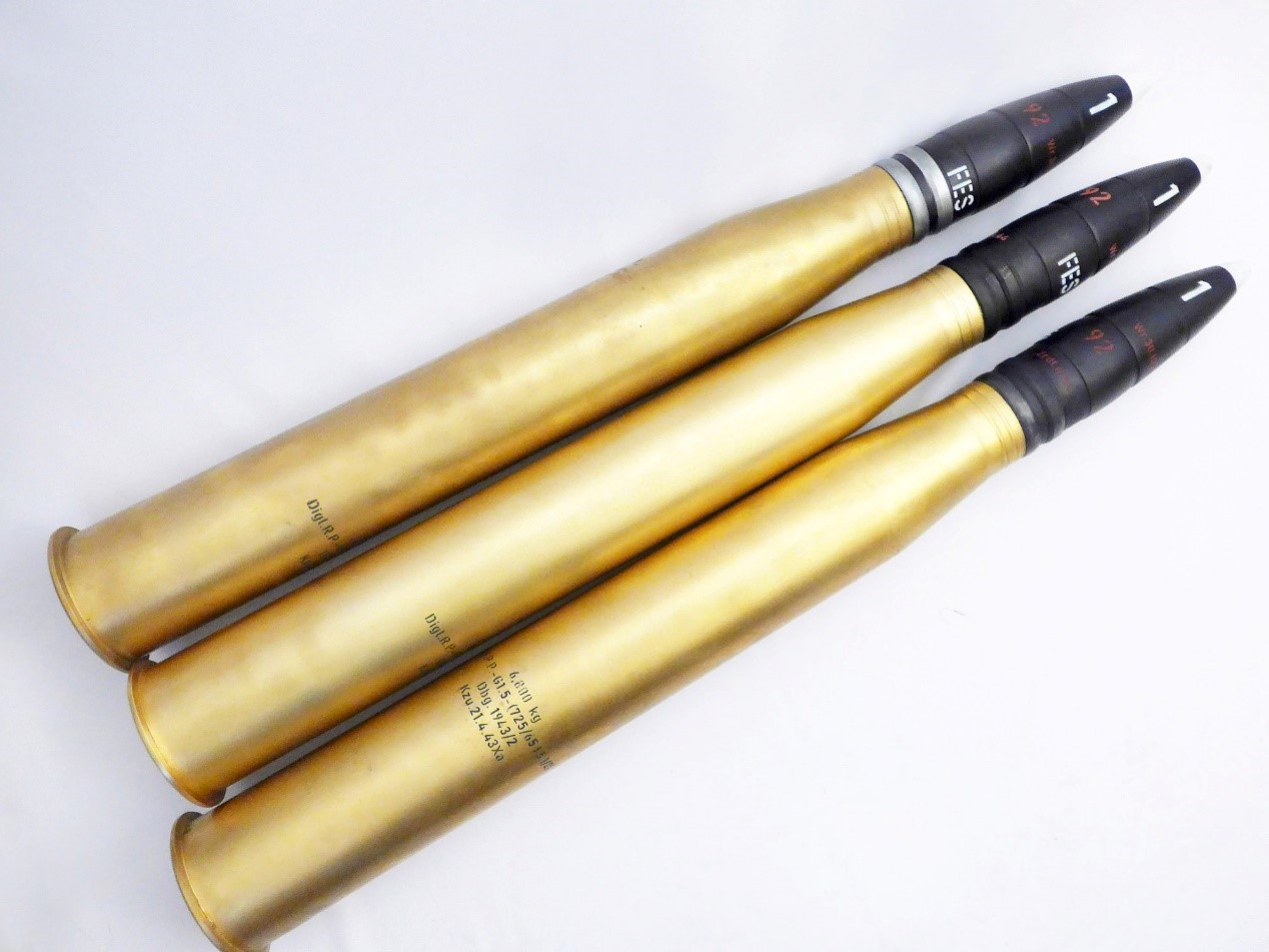 《終極戰車百科》二戰德國虎式戰車與它的虎牙88砲簡介 - 戰略風格